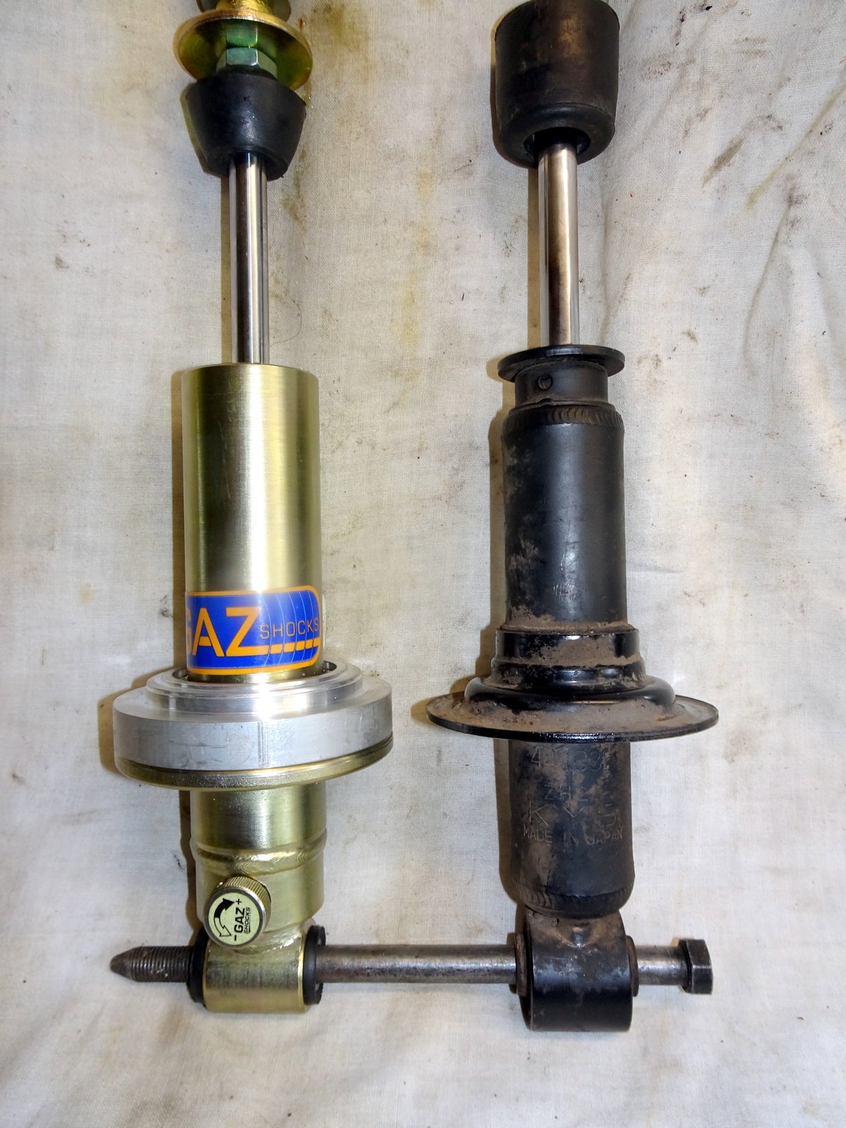 Spitfire Front Shock absorbers - Suspension, Handling, Tyres and Brakes ...